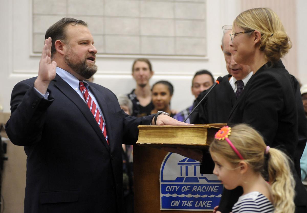 Mason takes office as Racine mayor