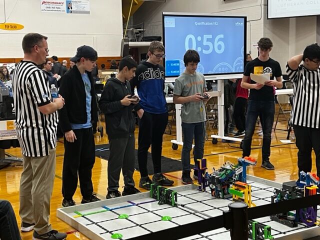 Wisconsin Lutheran School students awarded at robotics competition