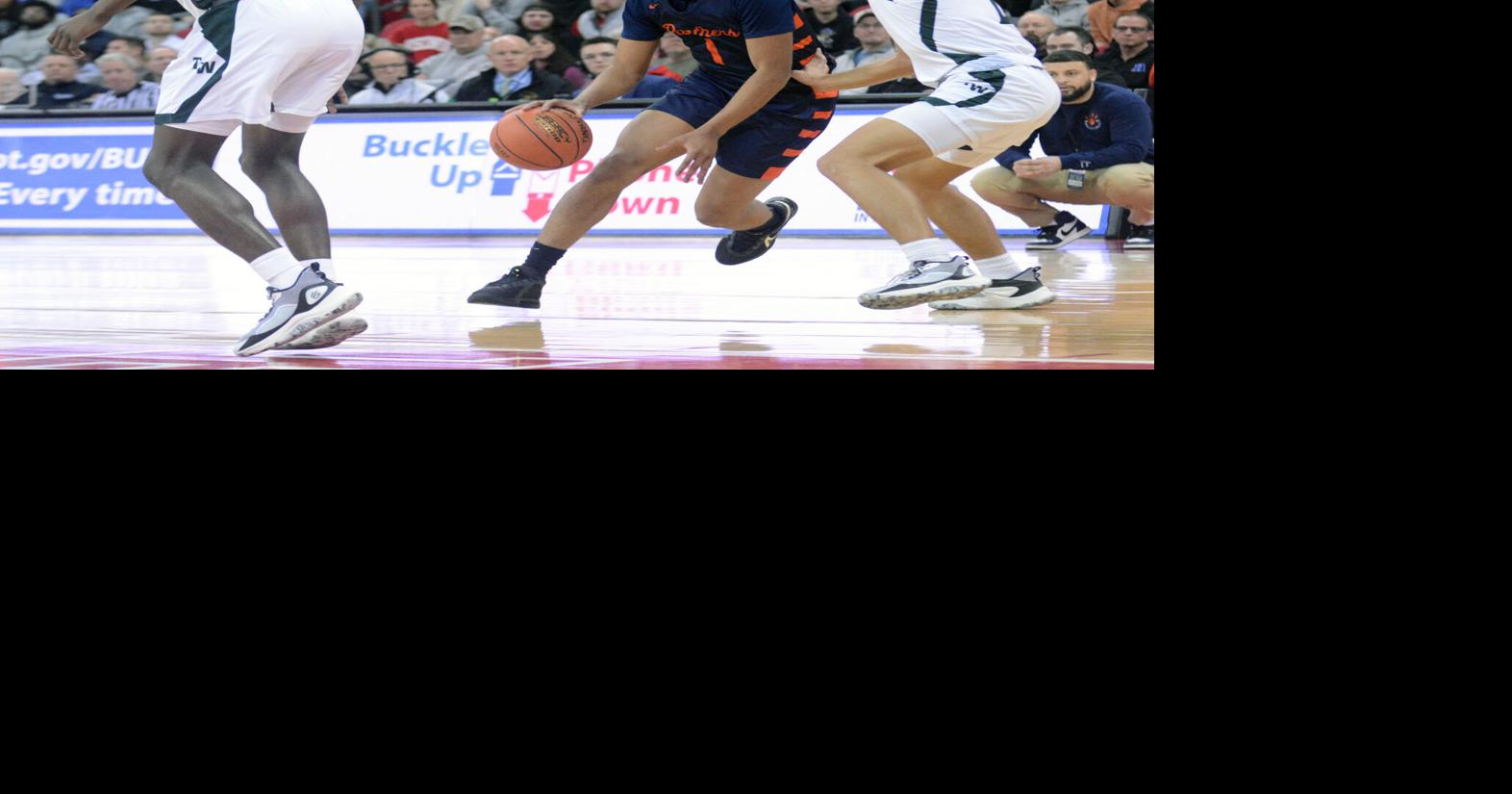 Panthers attempt to end title drought against Trojans