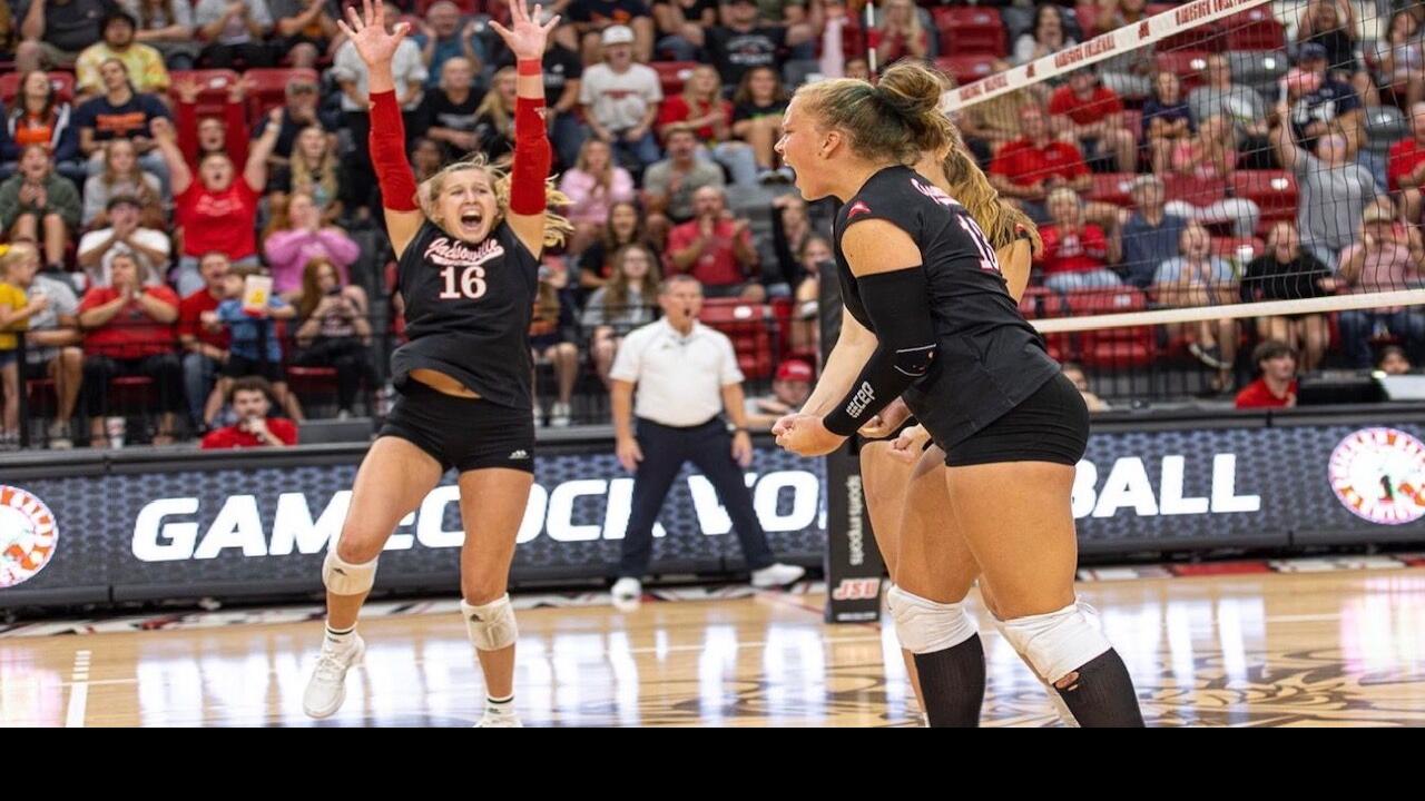 Gamecocks Volleyball & Beach Volleyball | jsuchanticleer.com