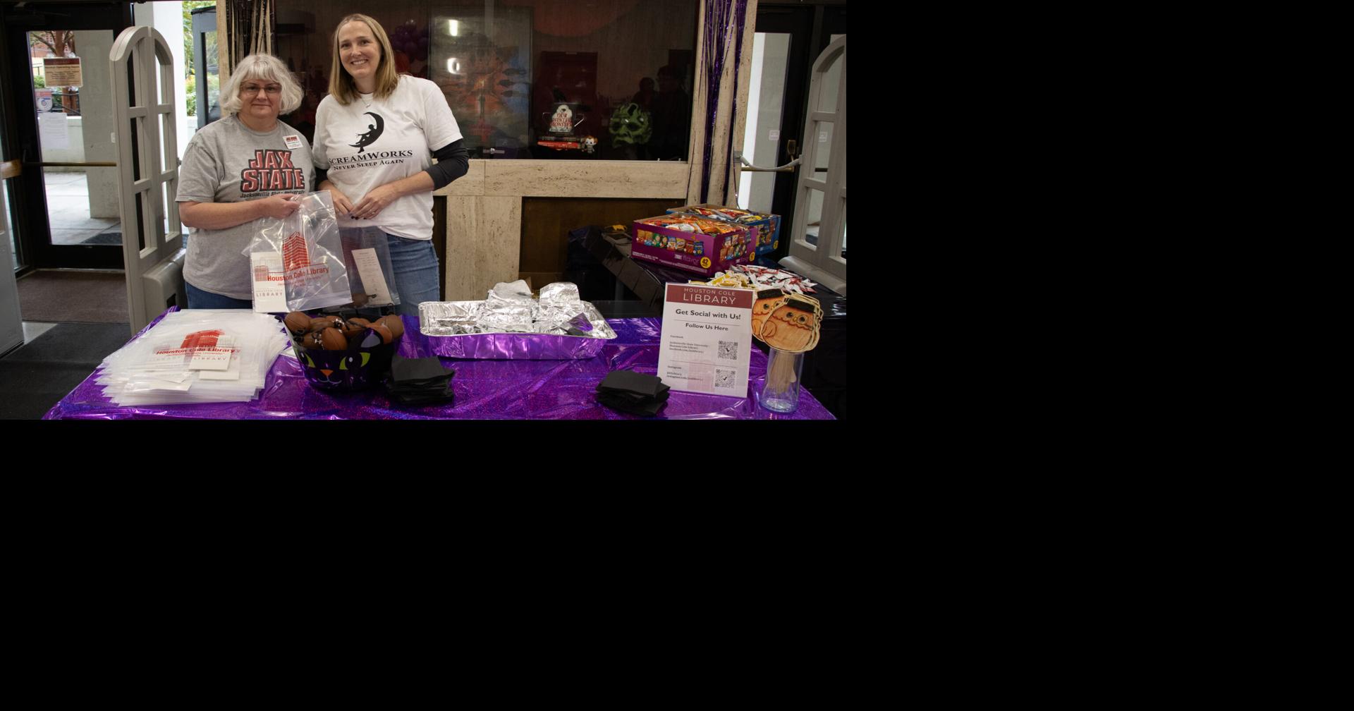 Houston Cole Library hosts annual tailgate | News | jsuchanticleer.com