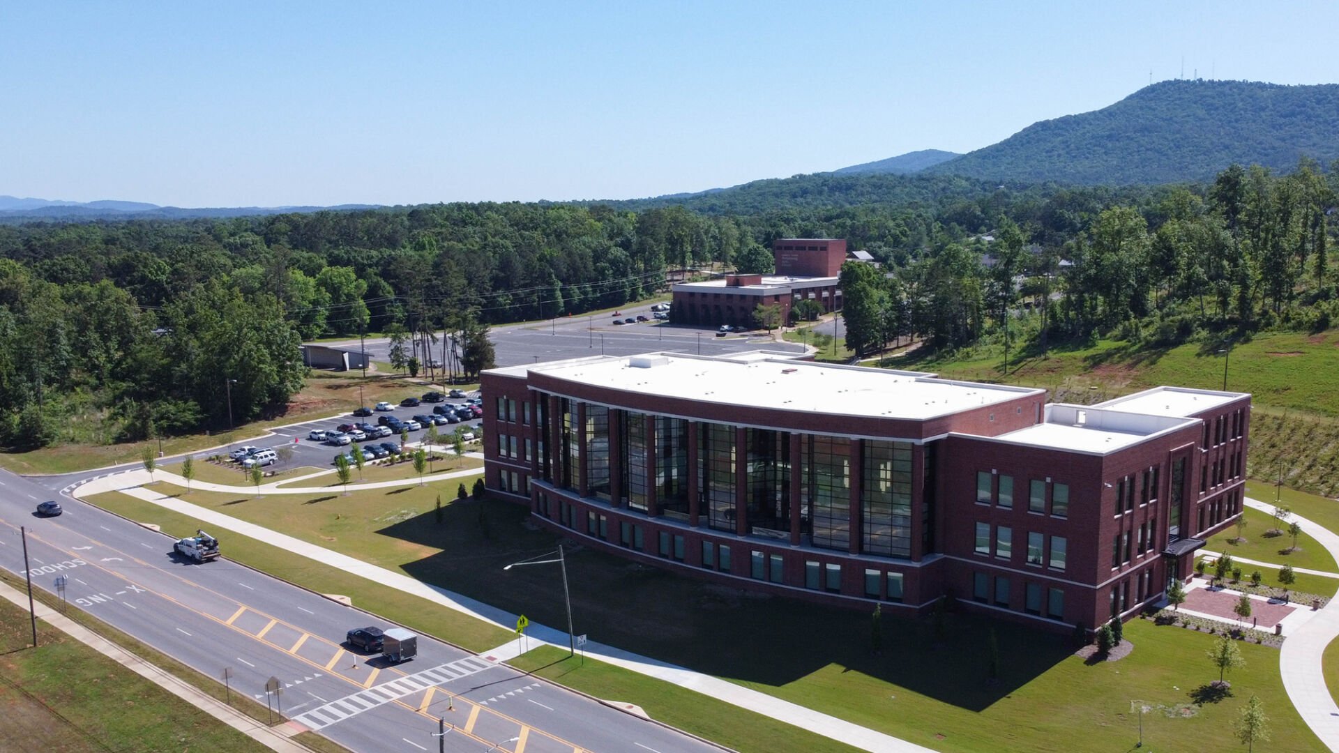 AnnaKate Freeland: Stop signs are overdue at Merrill Hall | Opinion ...