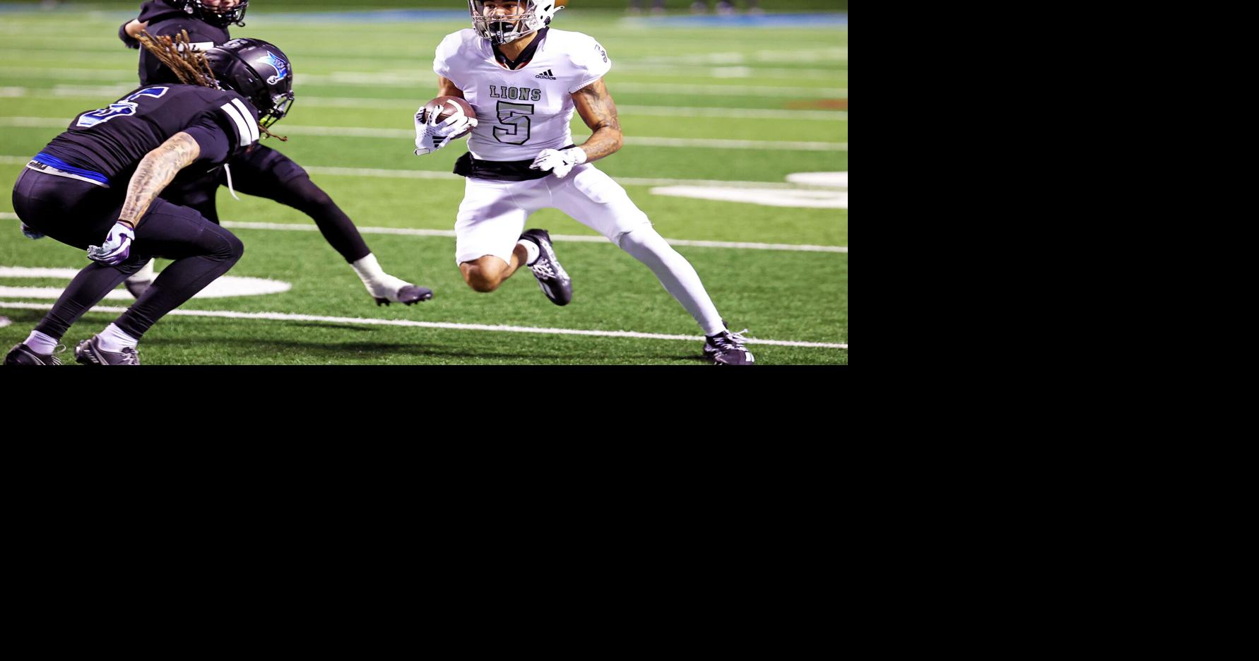 No. 4 EMCC Lions fall 61-14 to reigning champion Iowa Western in NJCAA ...