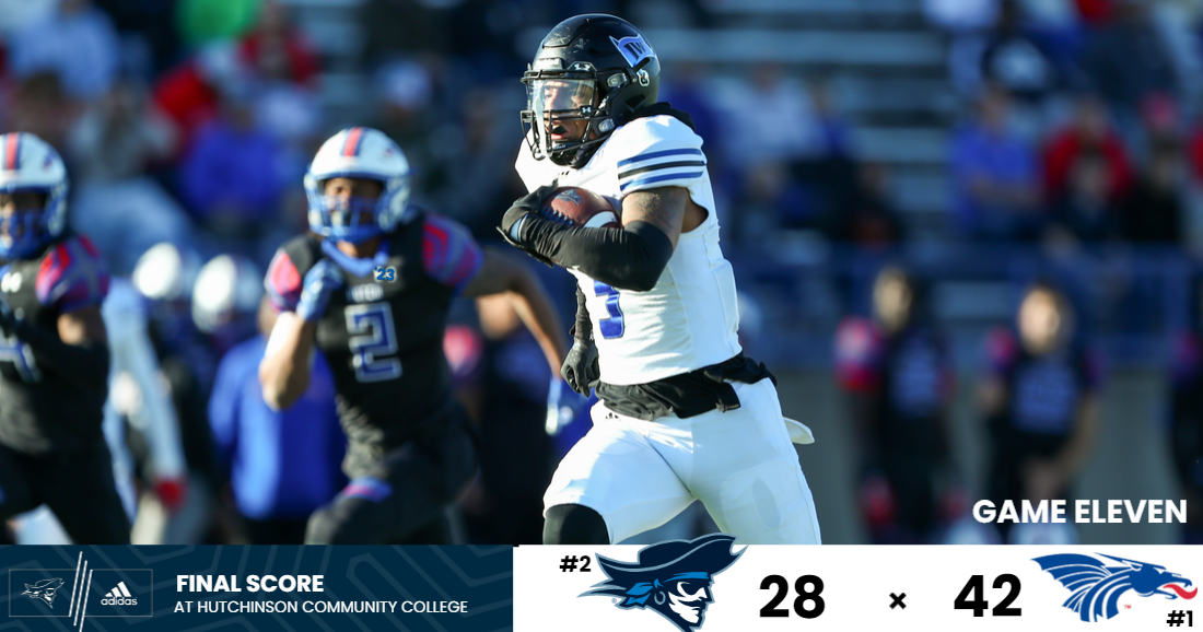 Fast Start Fizzles, Dragons Extinguish Reivers Perfect Start | Football ...