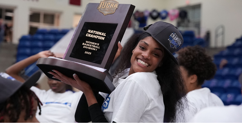 Sakima Walker named NJCAA DI Women's Player of the Year | Women's ...