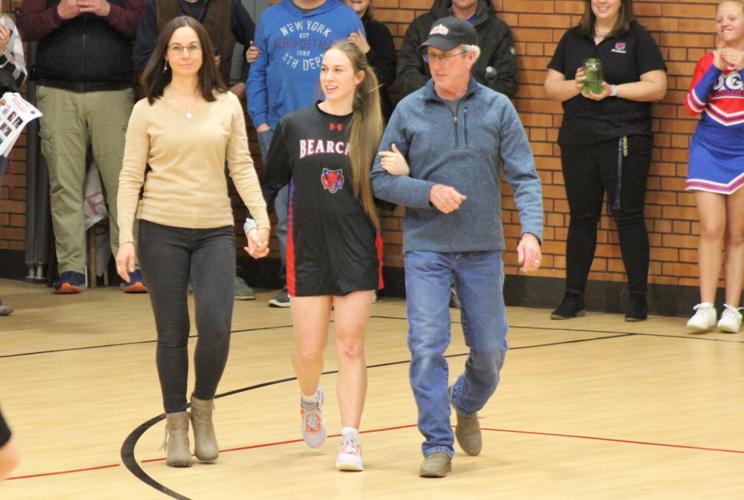 Kara Reed of Stanford to run track for Dickinson State | News ...