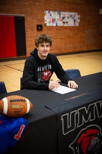 Stanford's Ace Becker signs to play football for UM Western | Sports | judithbasinpress.net