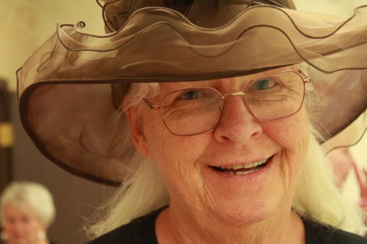 Running for the Roses | Painting | judithbasinpress.net