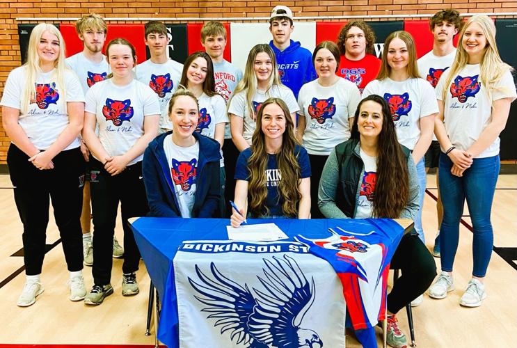 Kara Reed of Stanford to run track for Dickinson State | News ...