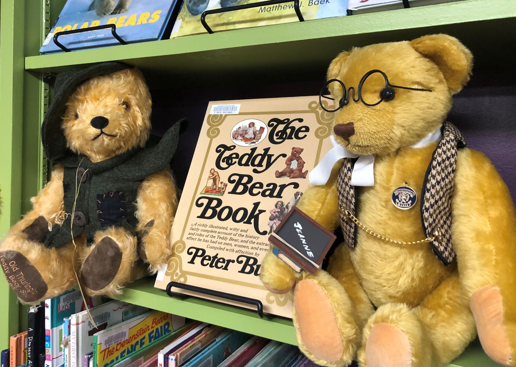 Certified Bear collection gifted to Li-BEAR-y | News | judithbasinpress.net