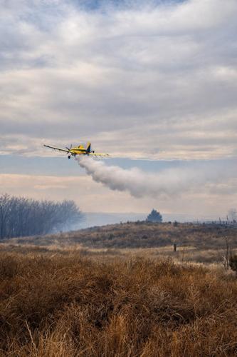 Kansas-Oklahoma wildfire burns over 280,000 acres: Forest service ...