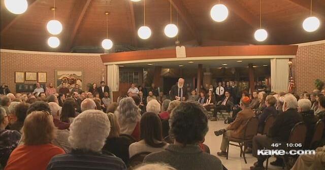 Wichita community members gather to reflect on lives lost during ...