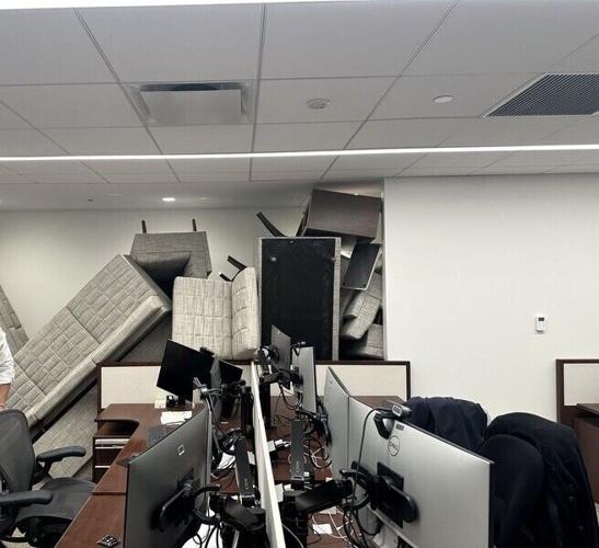 At least 5 people, including a police officer, killed in a Manhattan office building shooting ...