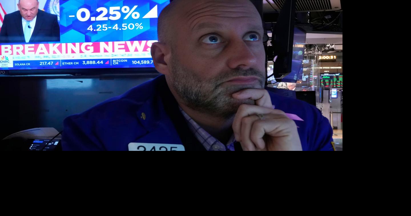 US stocks fall sharply and Dow tumbles 1,100 points after the Fed hints ...