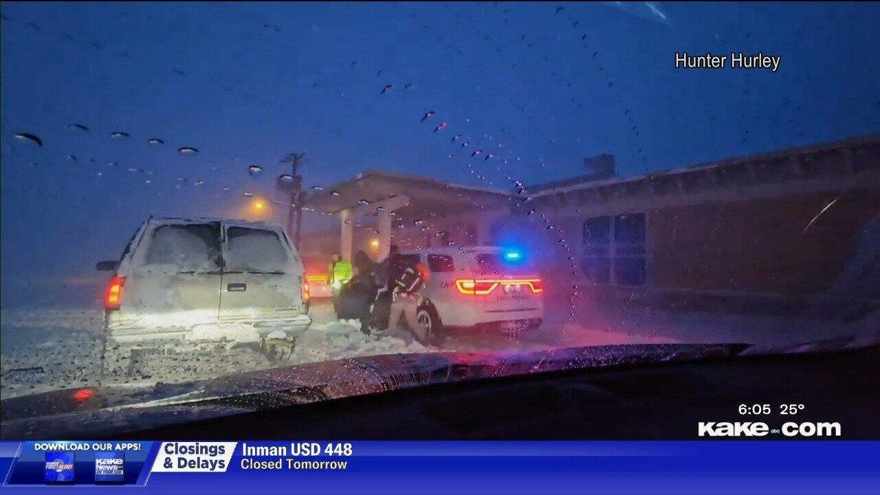 Kansas storm chaser recounts first blizzard chasing experience ...