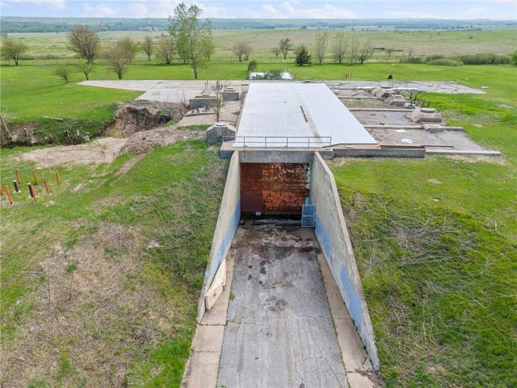 Cold War-era Kansas missile silo turned prepper's paradise hits market ...
