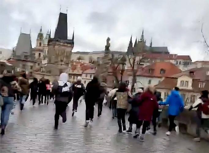 Prague university shooting: 14 killed, 25 wounded | Crime | kake.com