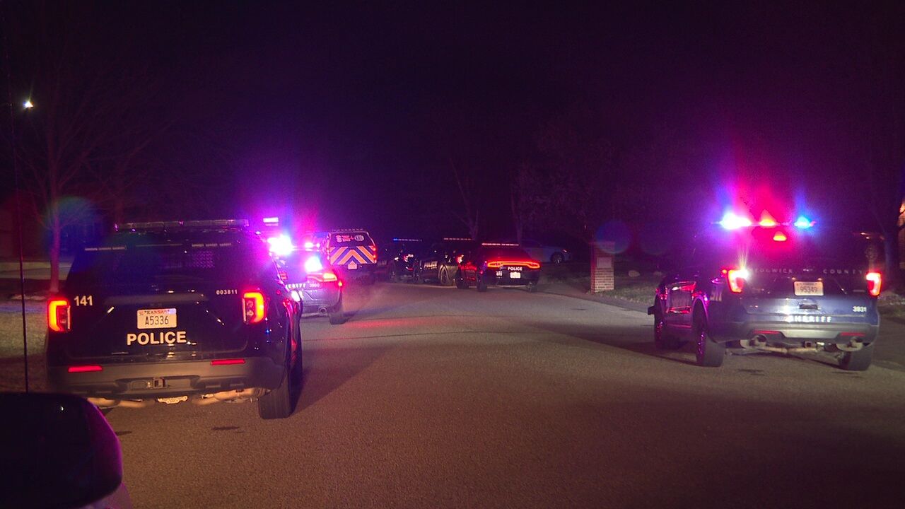 Murder charge filed against Wichita teen wanted in deadly shooting ...