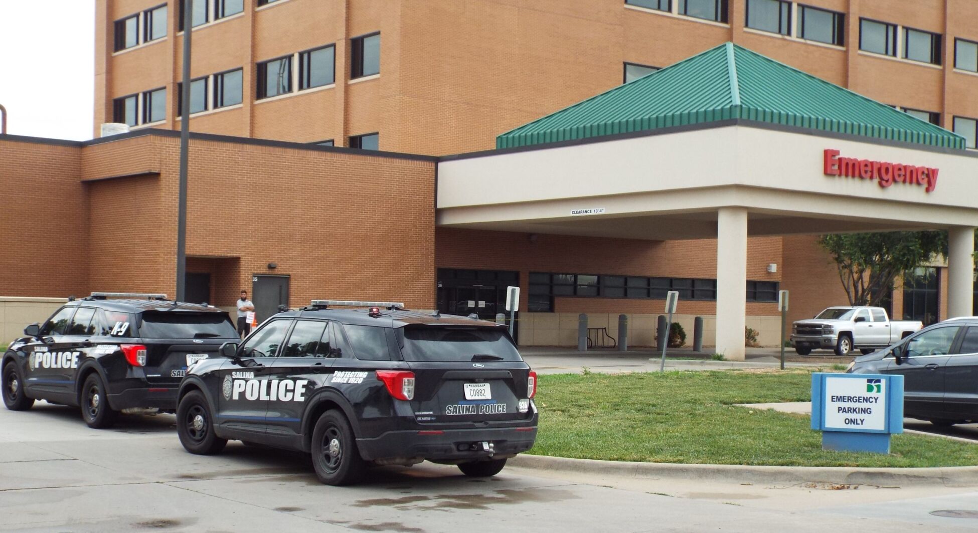 Police: Man fatally shoots himself in Salina hospital emergency room ...