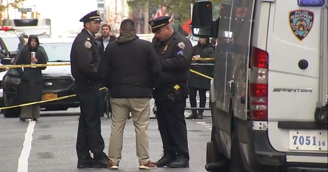 Gunman at large after UnitedHealthcare CEO fatally shot in ‘brazen ...