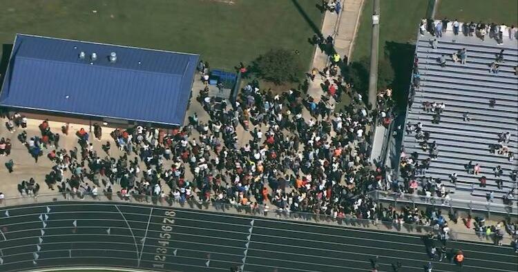 2 students, 2 teachers killed in shooting at Georgia high school, 14 ...