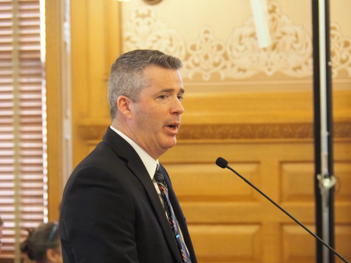 Kansas ‘back to work act’ would force state employees to return to ...