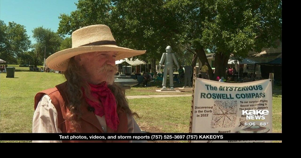 Reviving a small town through saucers and aliens | Trusted News Source ...