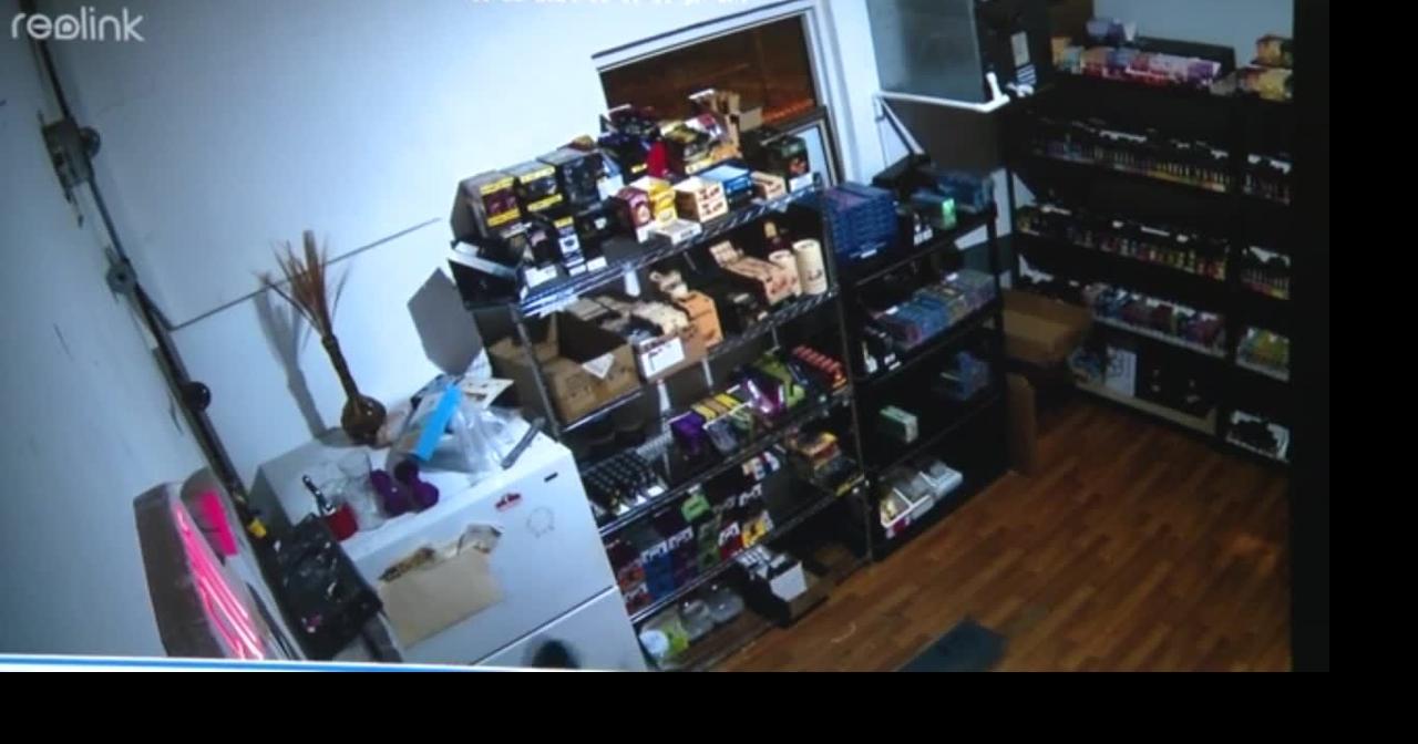 Store clerk fights off attacker with a plunger | Video | kake.com