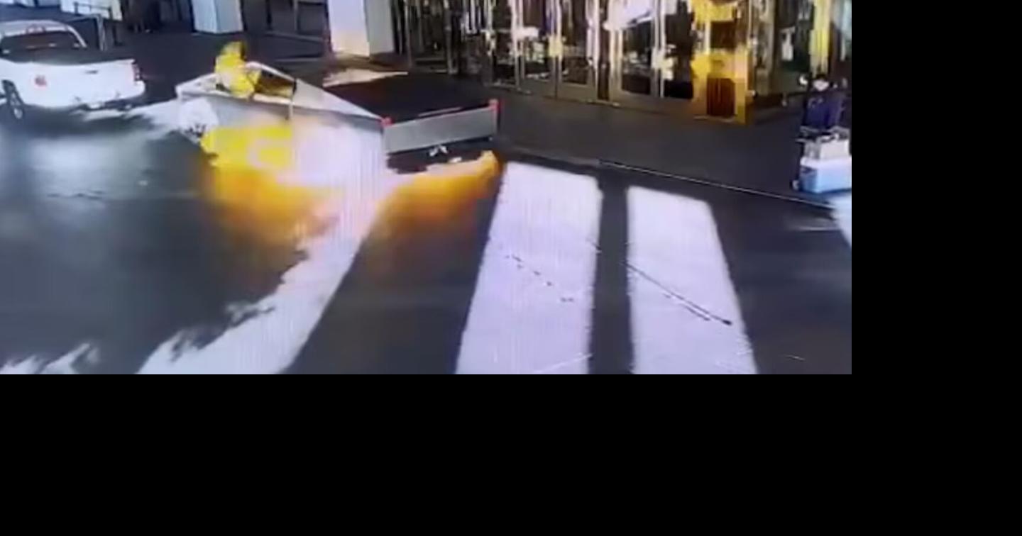 Las Vegas police looking for links between Cybertruck blast and New ...