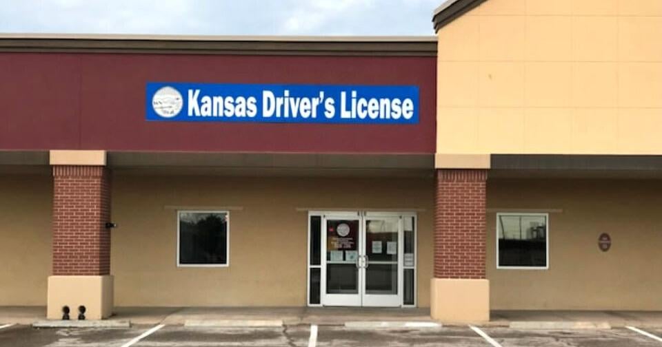 Kansas invalidates trans residents’ driver’s licenses effective ...