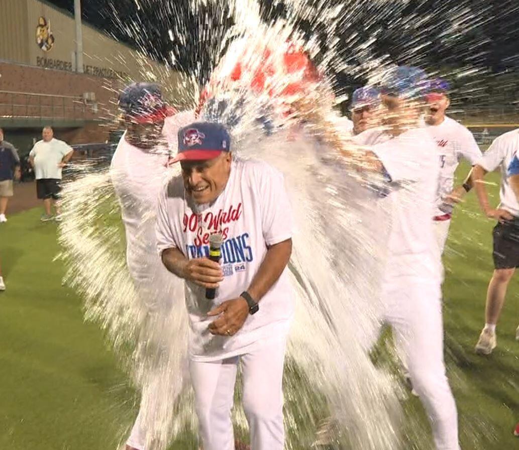 Hays Larks win first NBC World Series Championship behind HOF manager ...