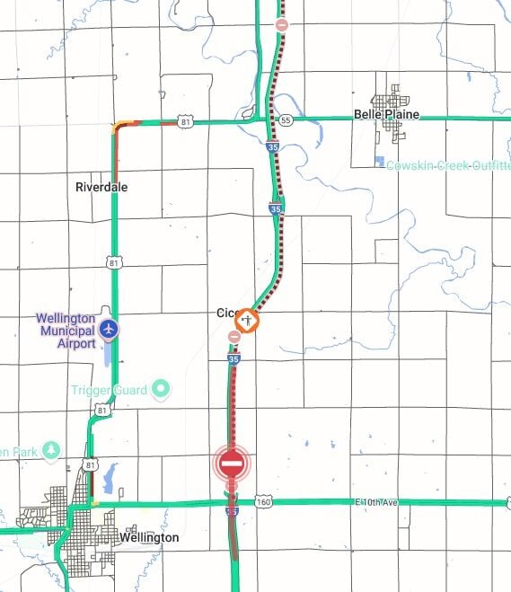 Flash flooding in Sumner County leads to crash, turnpike closure ...