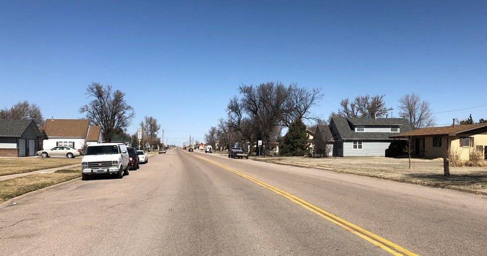 Armed man shot, killed by officers after pursuit in southwest Kansas ...