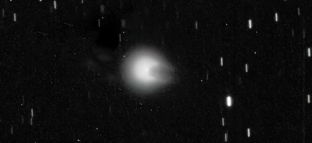 Explosive comet returns for 1st time in 71 years during April 8 eclipse ...