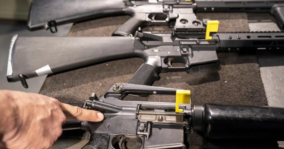 Kansas judge throws out machine gun possession charge, cites Second ...