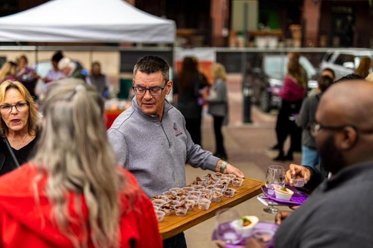 Midwest Winefest kicks off and fundraises for Guadalupe Clinic | | kake.com