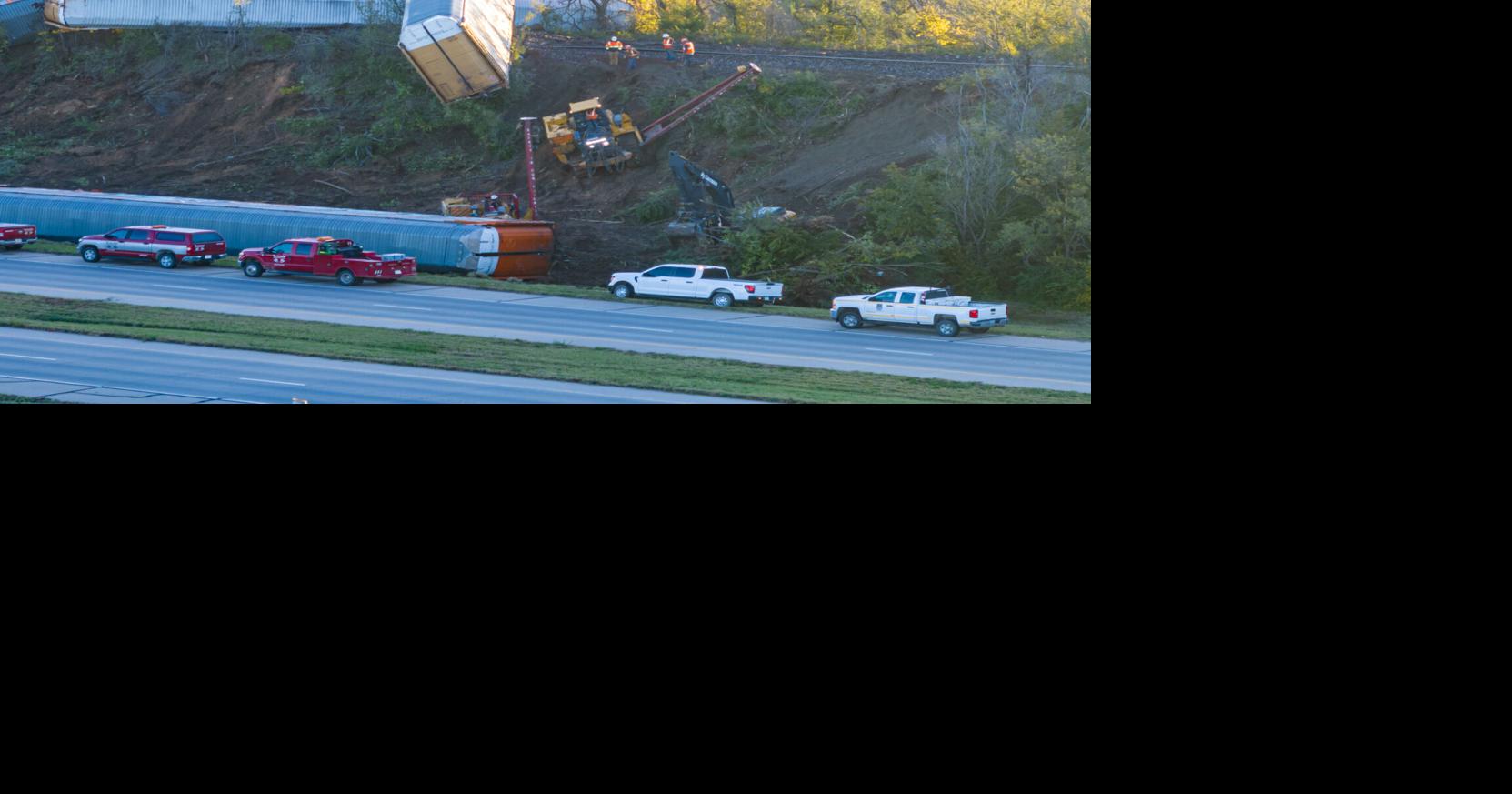 Train derailment prompts highway lane closure in Hutchinson | Trusted ...