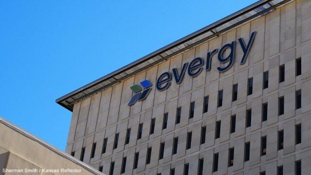 Evergy Kansas agreement raises residential base rates 9.6%, pending ...