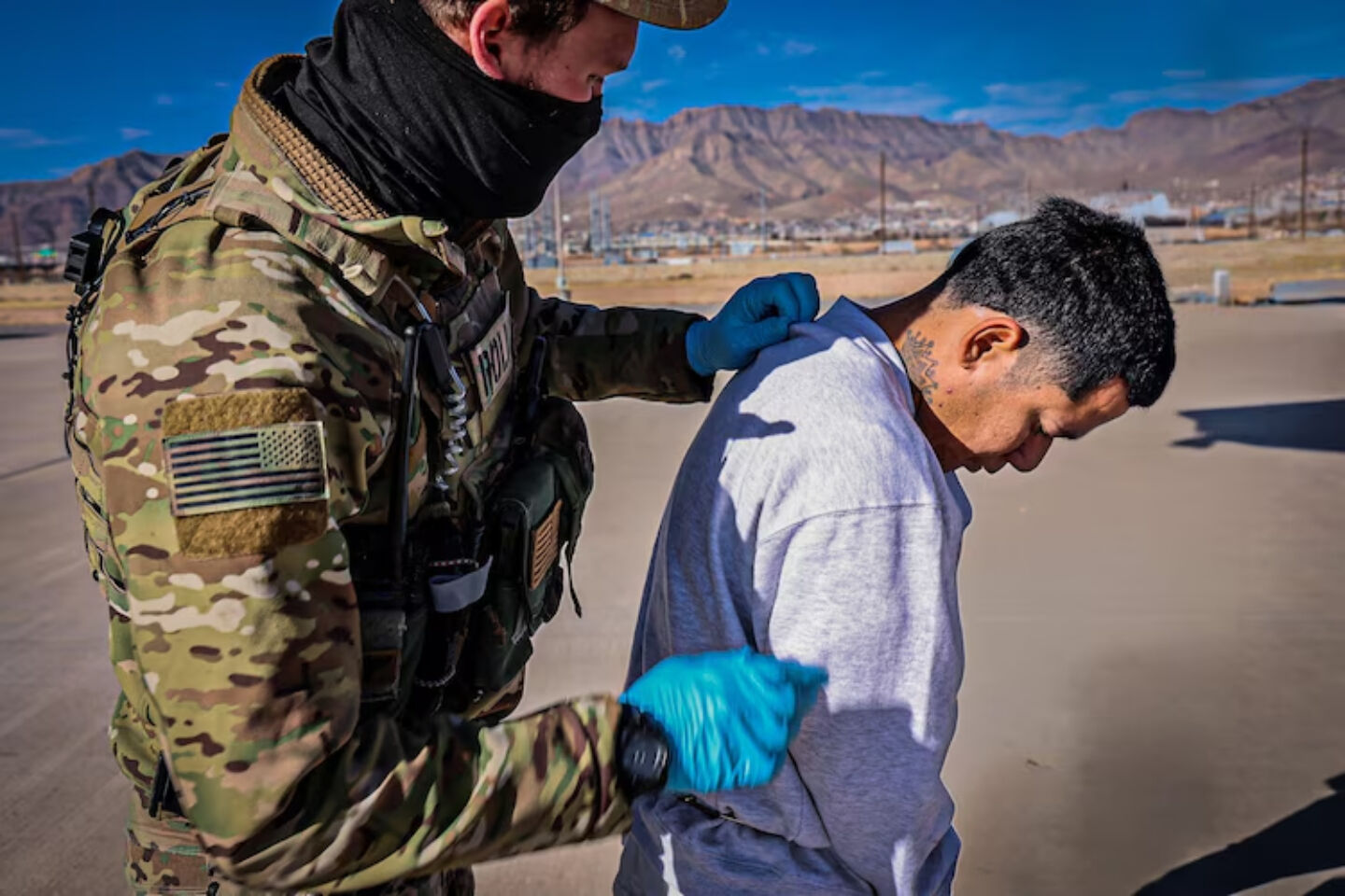 1st migrant flight heads to Guantanamo Bay, carrying 'worst of the ...