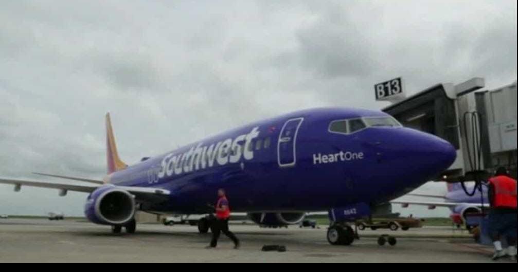 Iowa family denied flight home after child with autism couldn't wear a ...