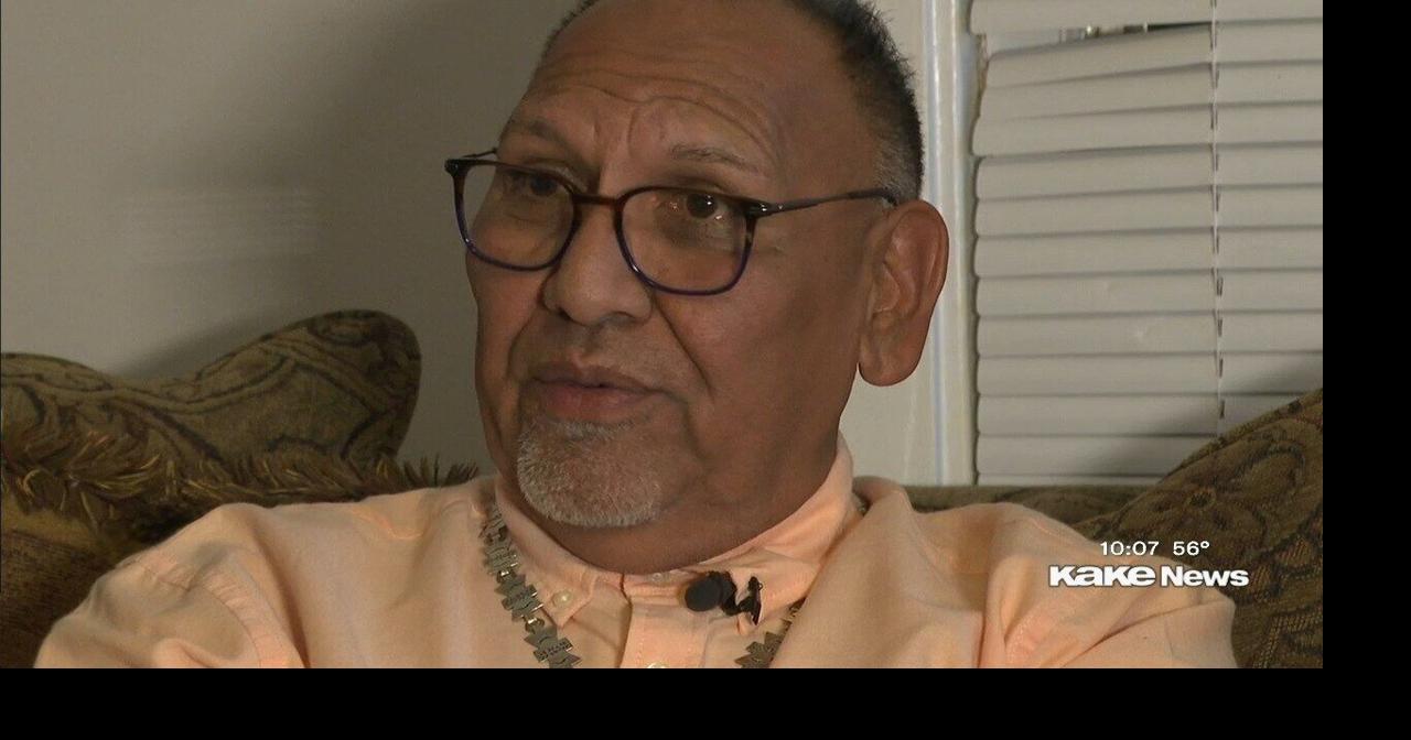 Tim Cook emails Wichita man after doctors say Apple Watch saved his dad ...