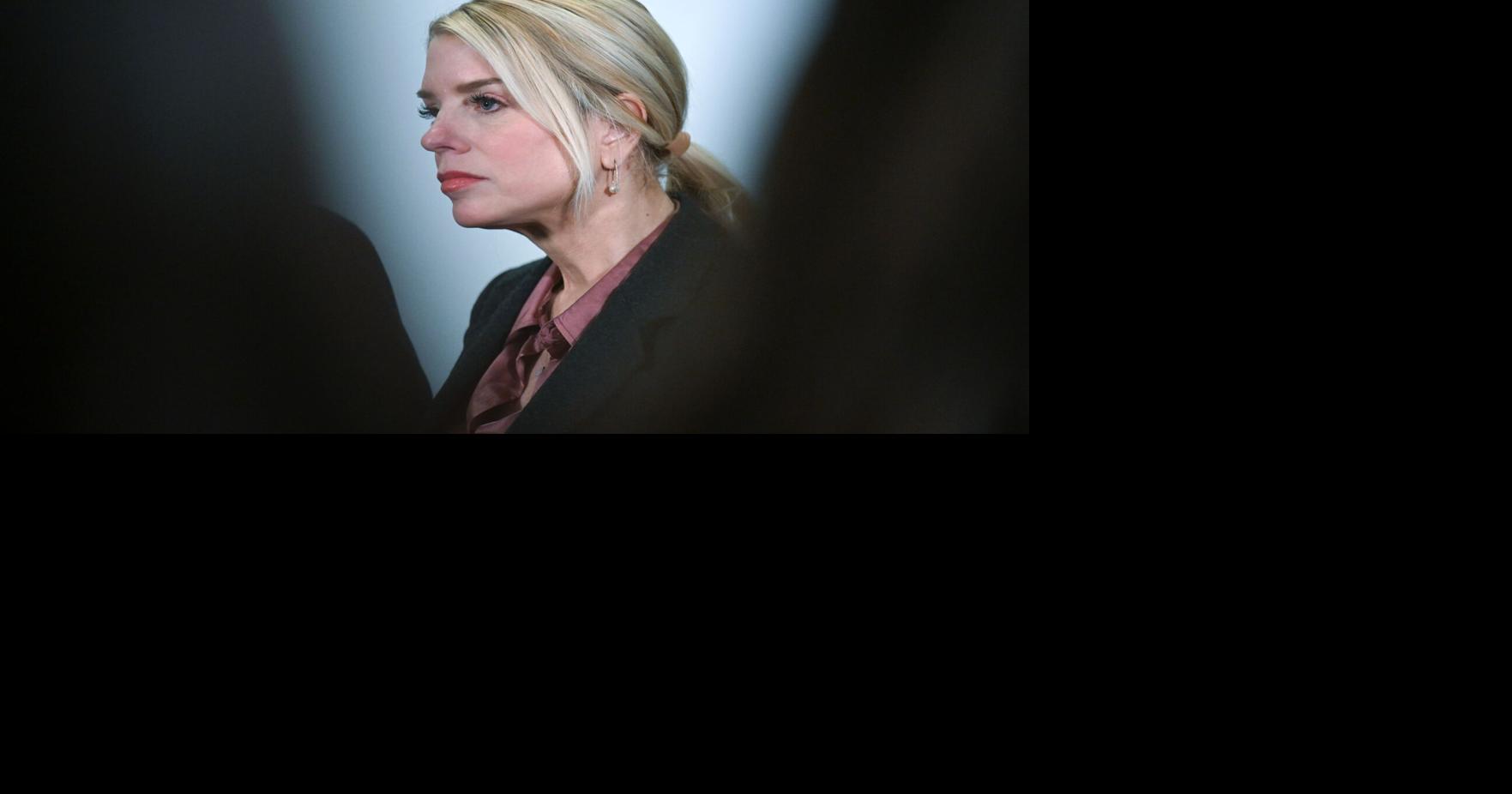 Former Attorney General Pam Bondi diagnosed with thyroid cancer and ...