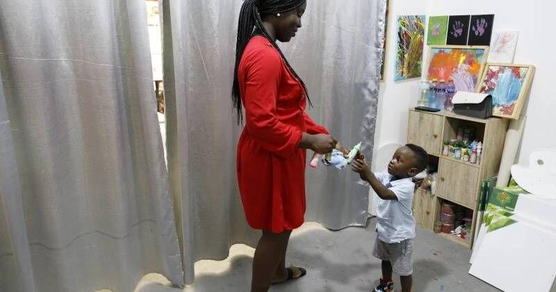 A Ghana toddler sets a world record as the youngest male artist. His ...