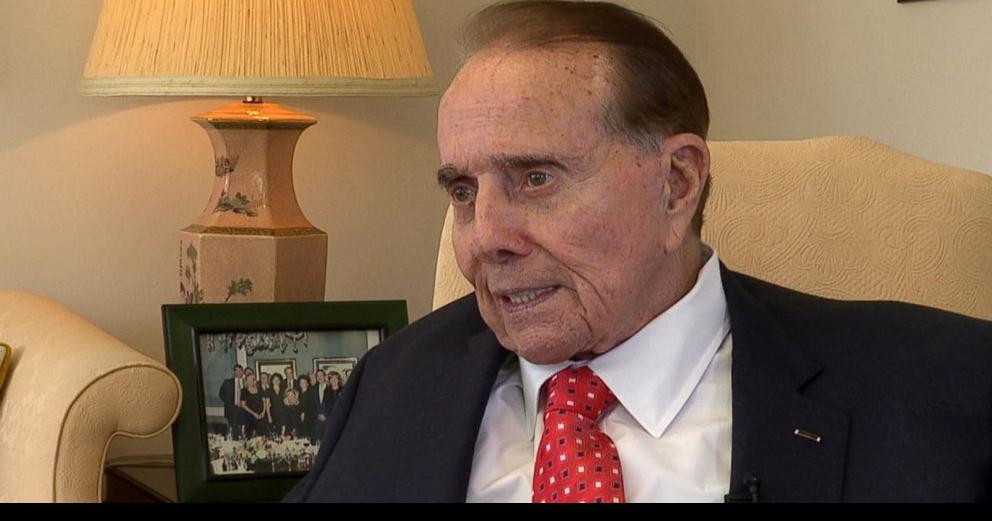 Former U.S. Senator and Kansas native Bob Dole has died | Stories ...