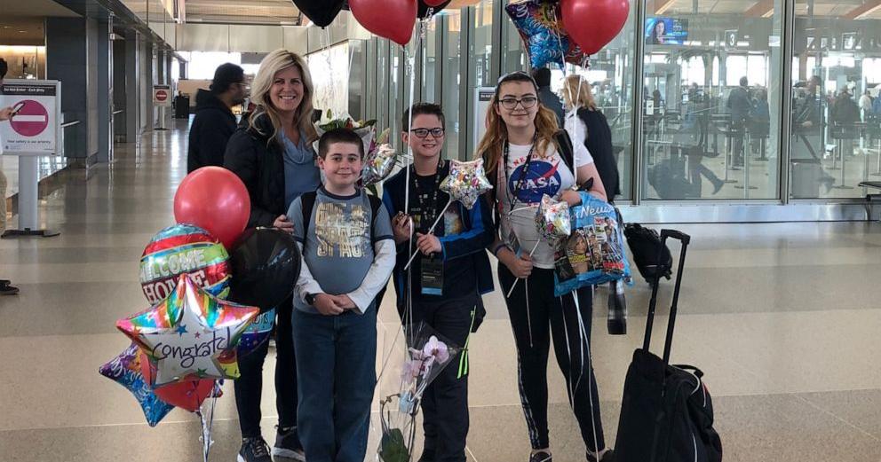 6th-graders design 'Smart School Bus Stop Sign' to help save bus riders ...