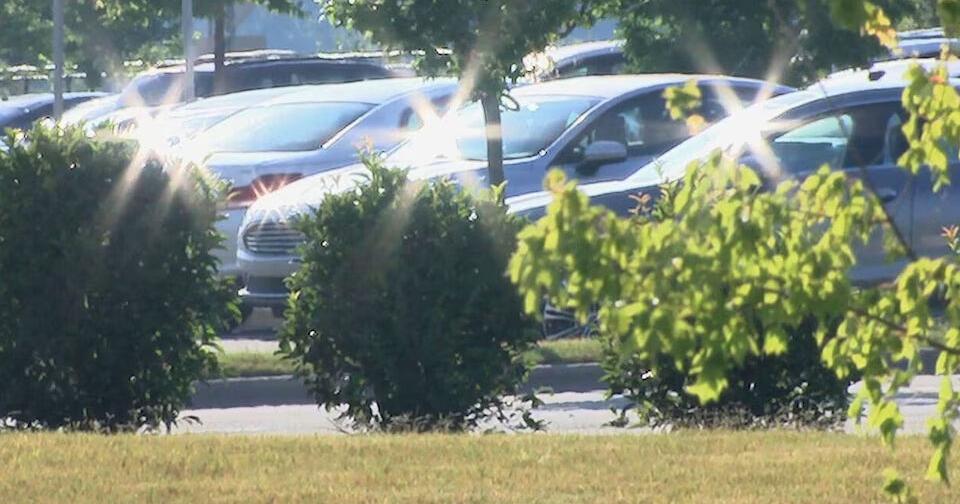 Police arrest Kansas man accused of leaving 4 children in hot car ...
