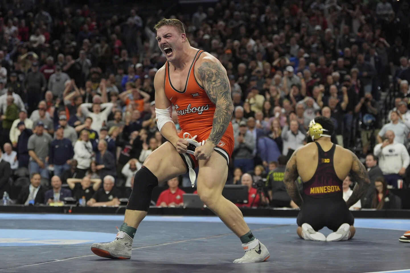 Kansas native Wyatt Hendrickson wins the Hodge Trophy as top men's ...
