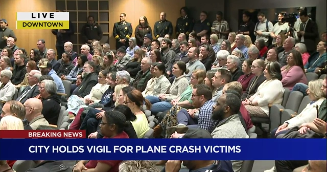City of Wichita holds prayer vigil for Flight 5342 crash victims ...