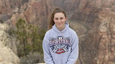 20-year-old hiker falls to her death during storm on Yosemite's iconic ...