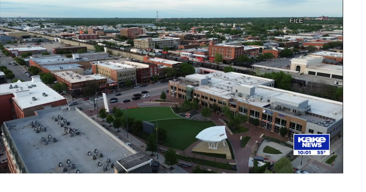 Government shutdown enters third week; Wichita could start feeling ...